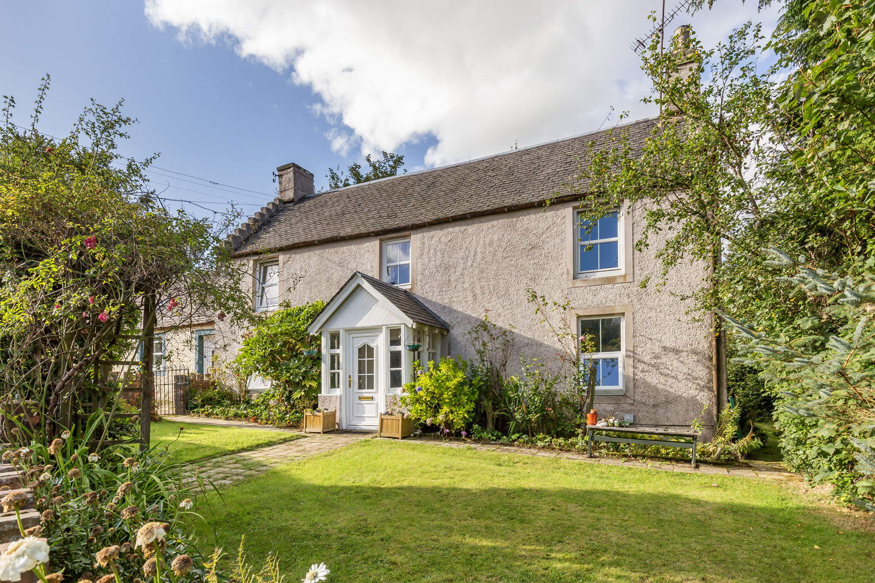 Templeton Farm, Templeton, Cleish, Kinross, KY13 0LS | Thorntons Property